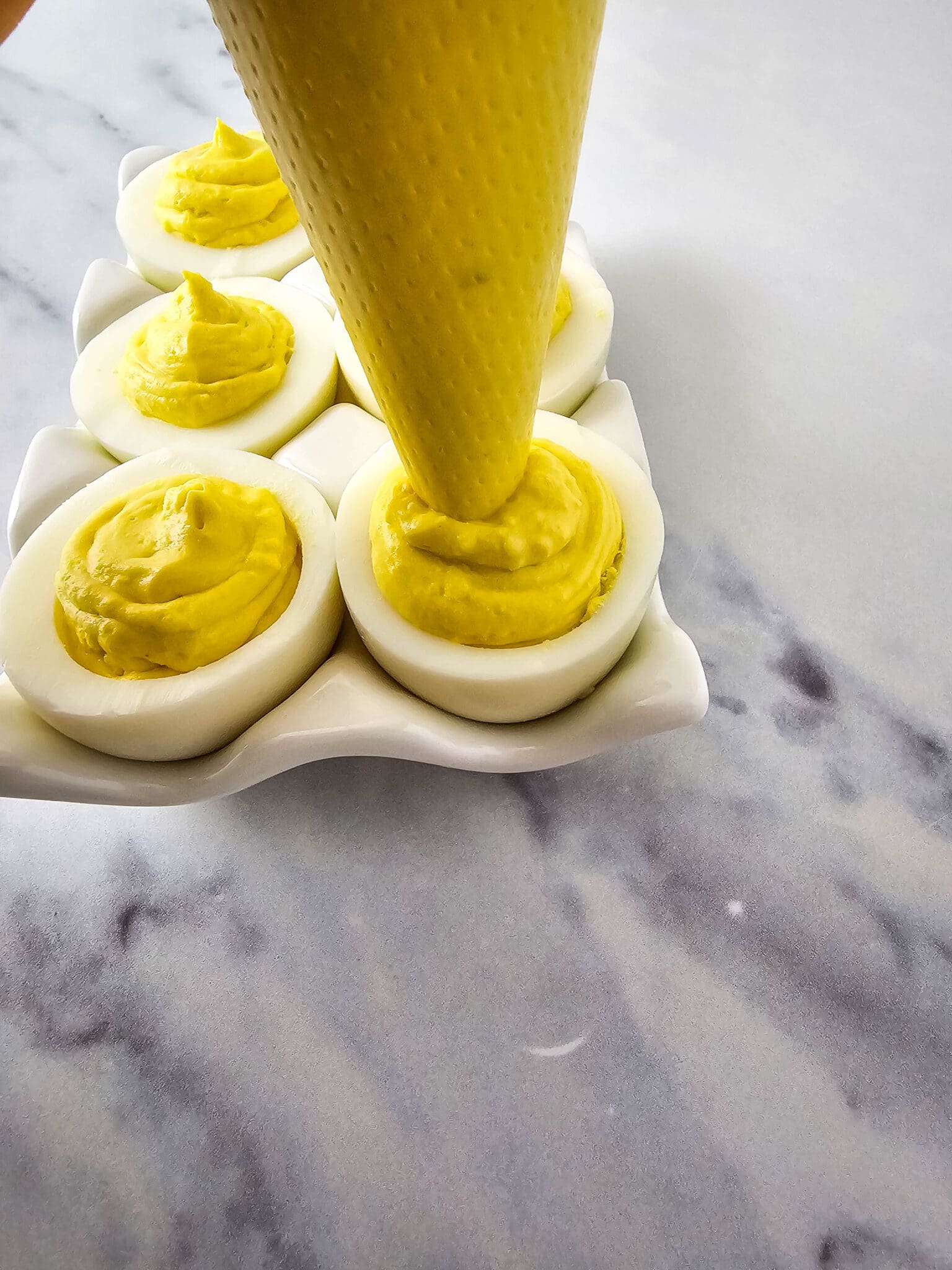 The Cutest Easter Deviled Eggs - Lovely Munchies