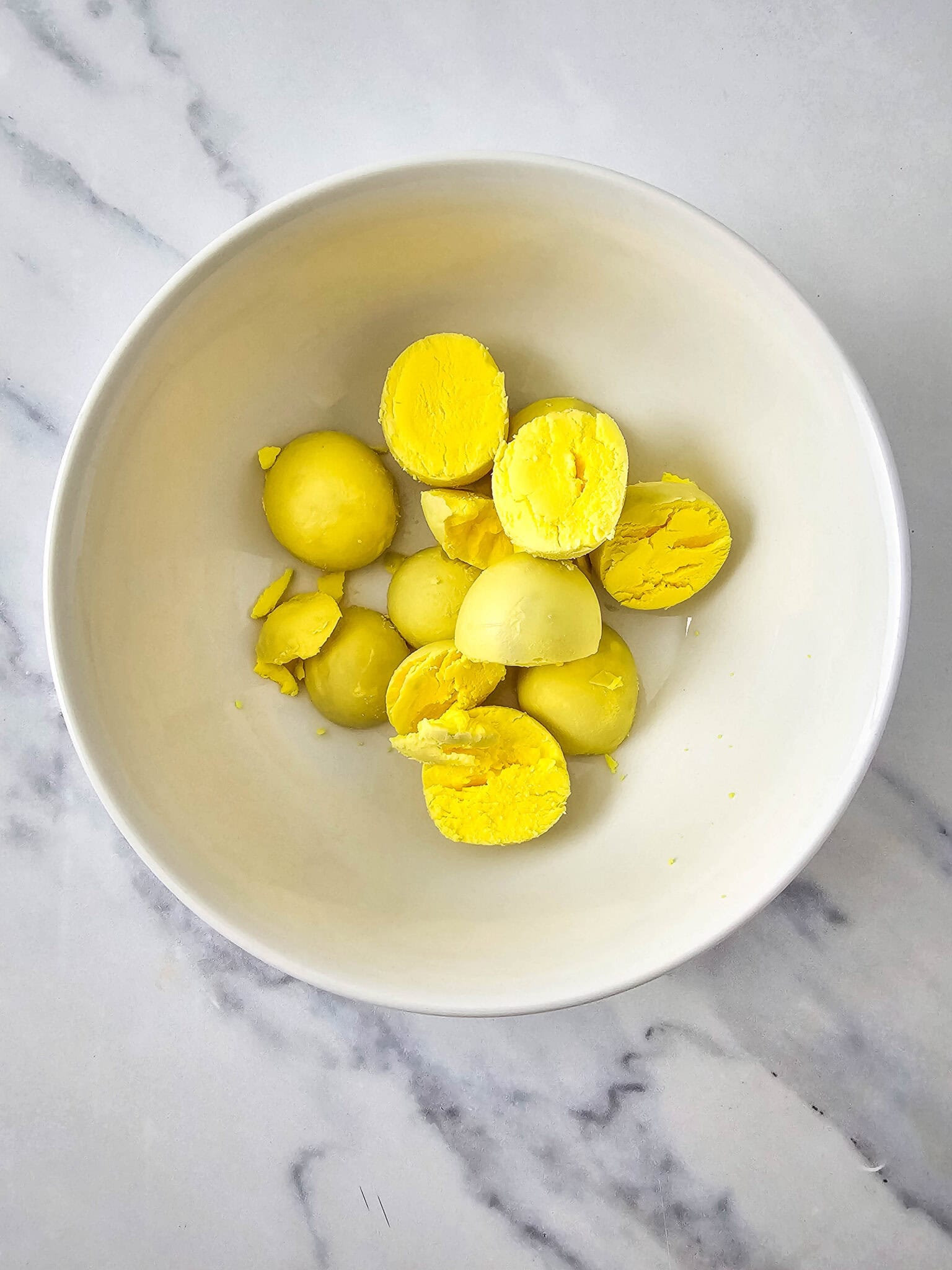 The Cutest Easter Deviled Eggs - Lovely Munchies
