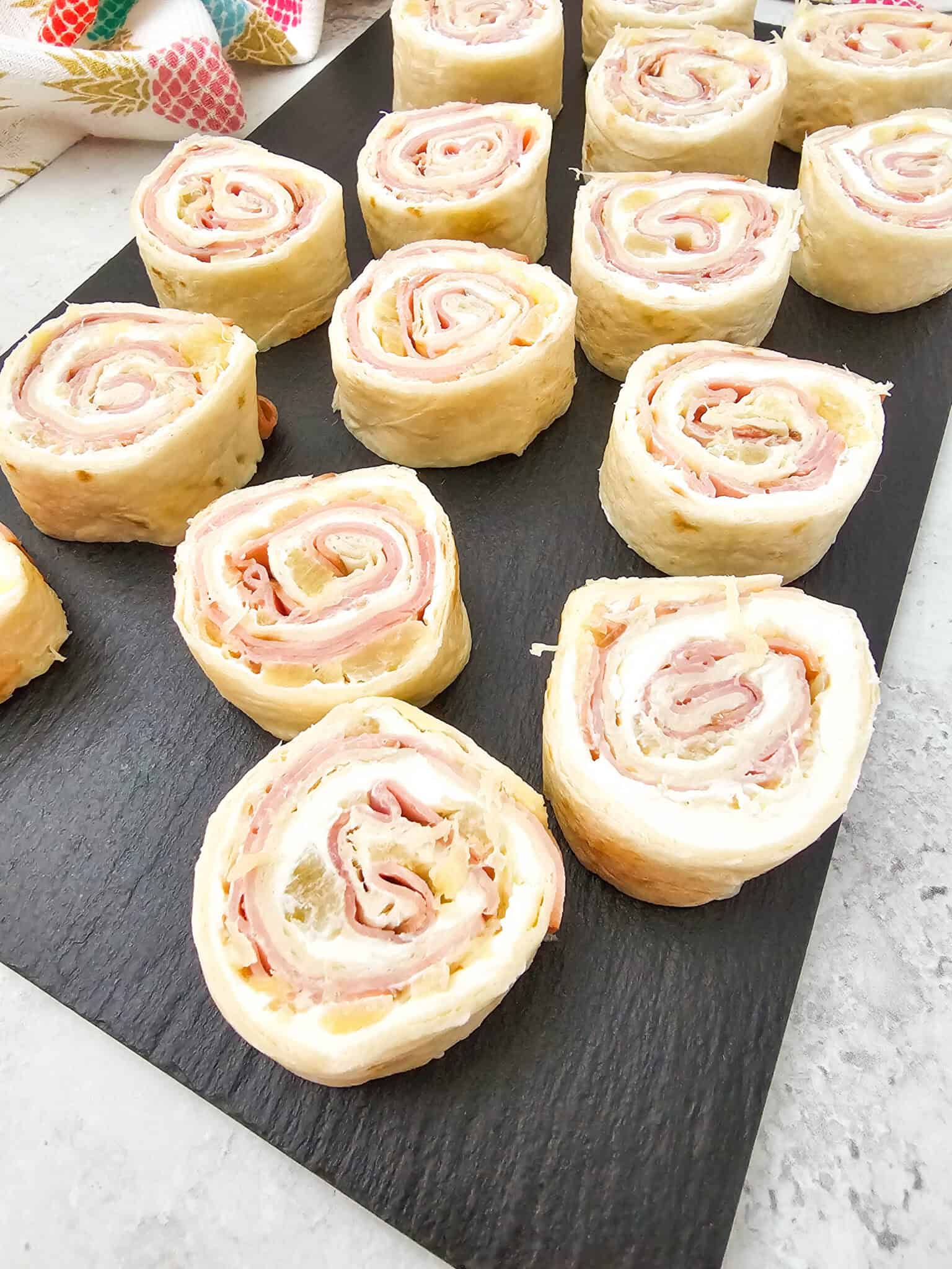 Easy Ham and Pineapple Hawaiian Pinwheels - Lovely Munchies